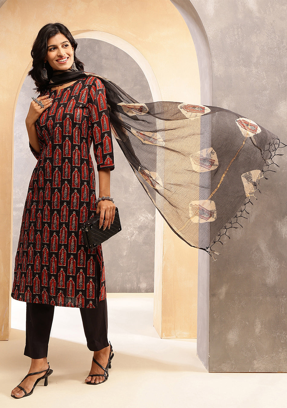 Cinder Roost Suit Set