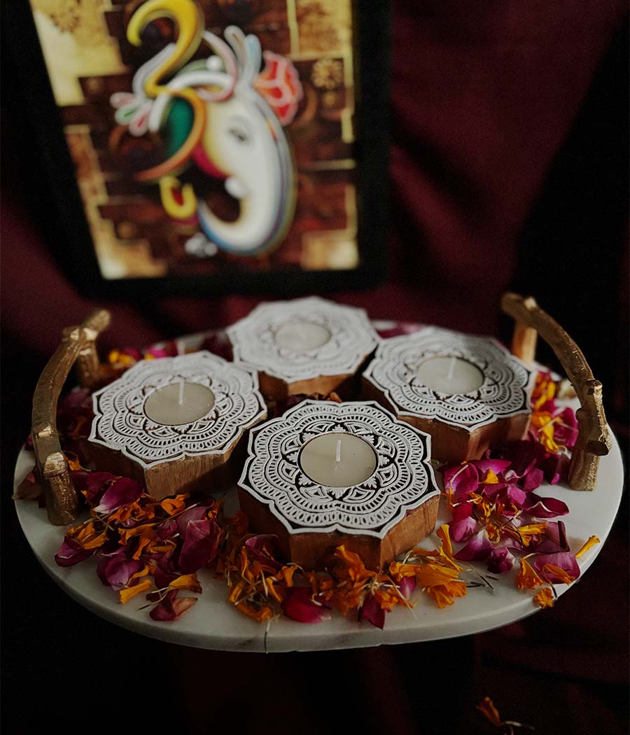 Handcrafted Flower Shape Wooden Diya – Aravalii