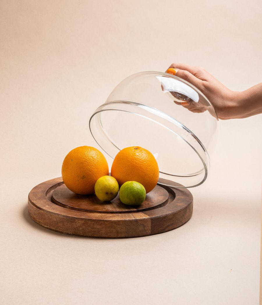 Elizabeth Tea Cake Cloche